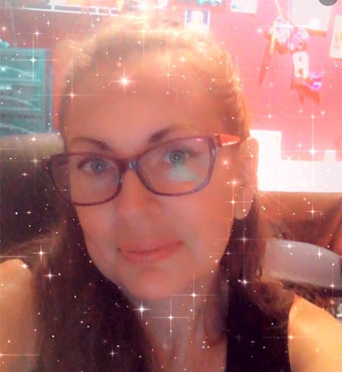 About Lisa Starr Mosby Of StarShine Handmade.